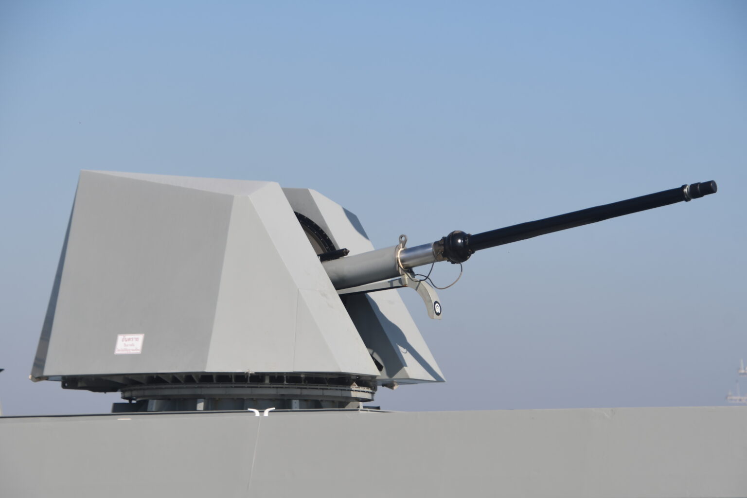 OTO Melara 76mm Naval Gun: Italy’s Versatile Maritime Firepower ...